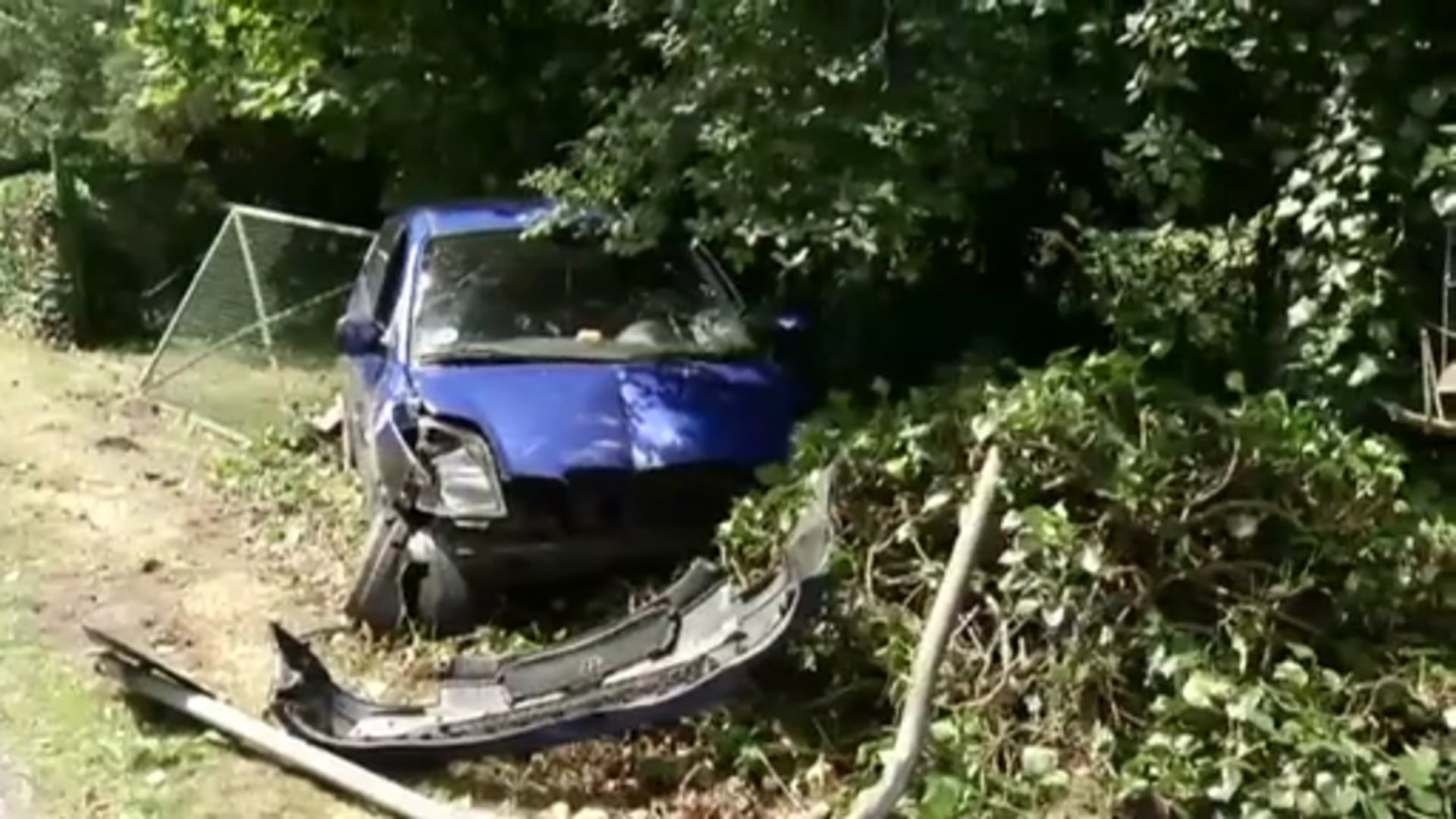 Autofahrerin schwer verletzt - ems TV
